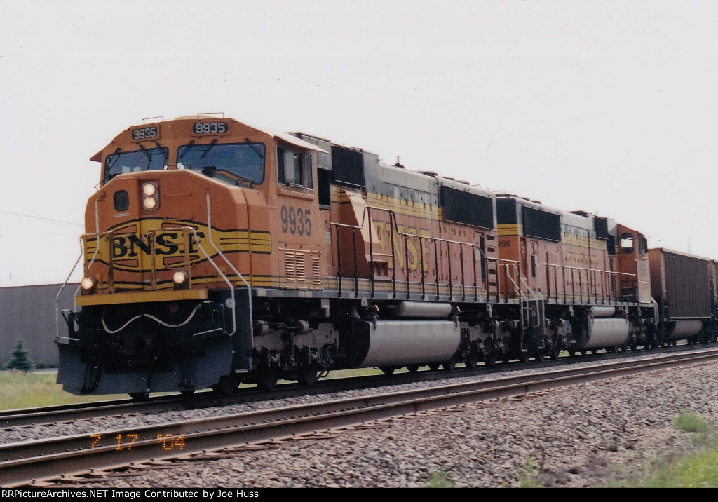 BNSF 9935 East